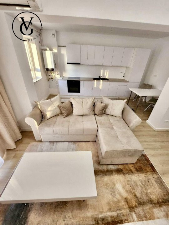 Apartament 2 camere, lux, zona Tomis Plus - VG Real Estate